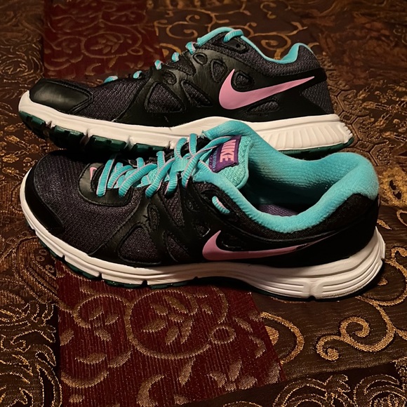 Nike | Shoes | Nike Revolution 2 | Poshmark